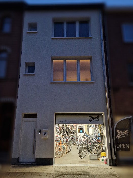 Over ons :: Atelierke, De Fietsgarage